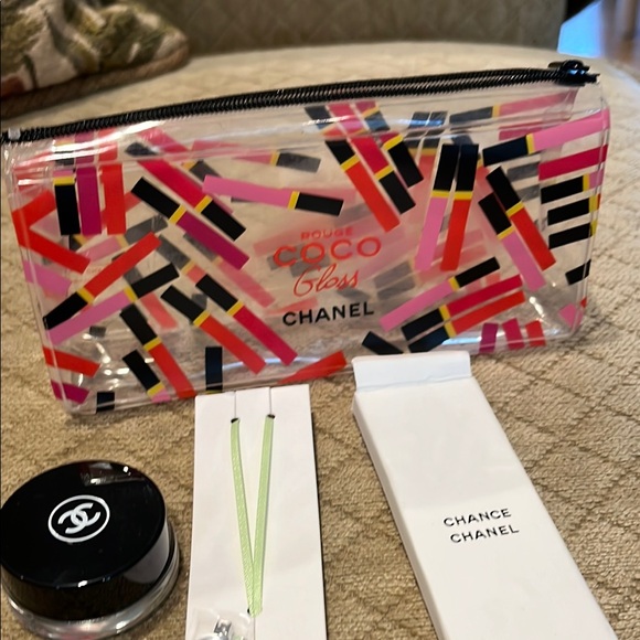 CHANEL | Makeup | Chanel Rouge Coco Gloss Set With Pink And Black ...